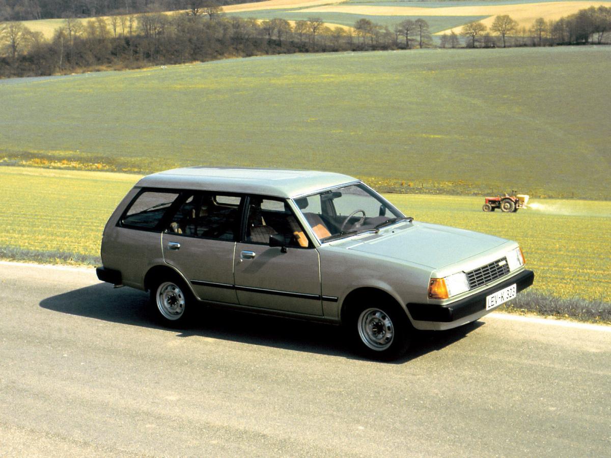 Mazda 323 technical specifications and fuel economy